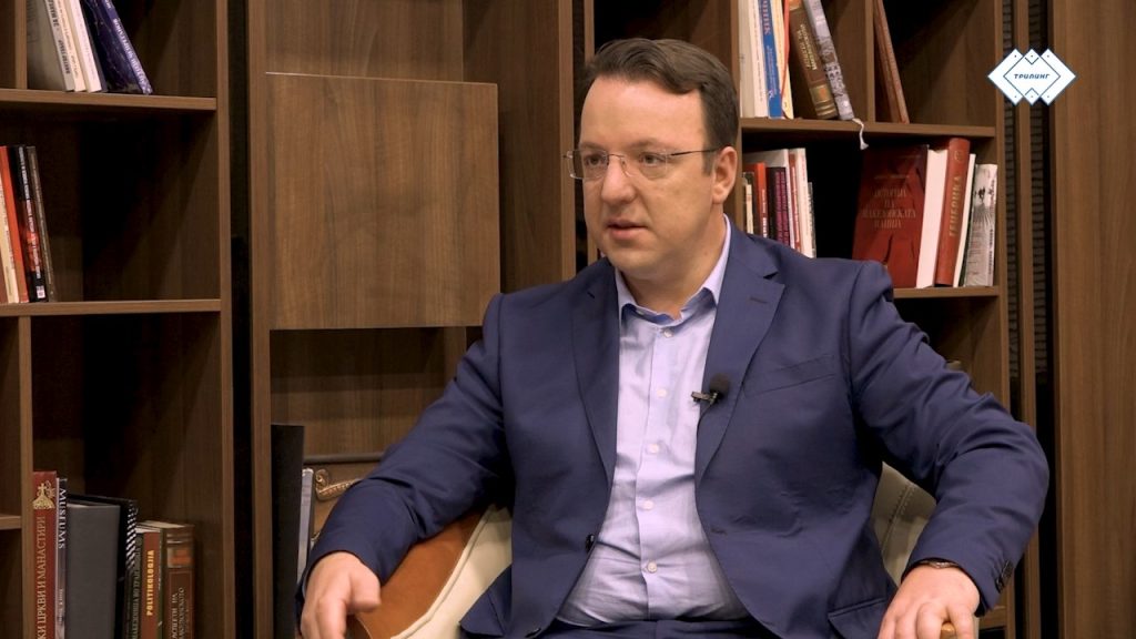 Николоски Безбедносните служби наместо да го прислушуваат