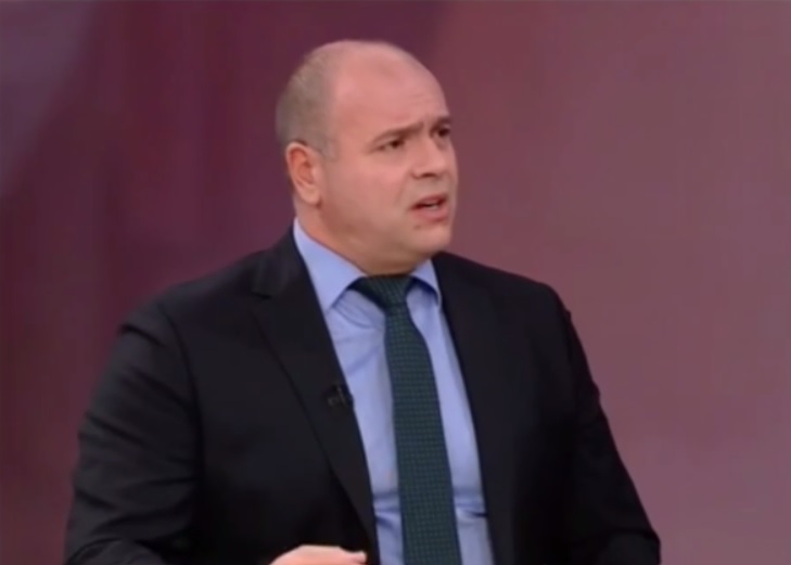 Димитриевски ДУИ покажува аздисаност од власт и владее со државата а дел од функционерите на