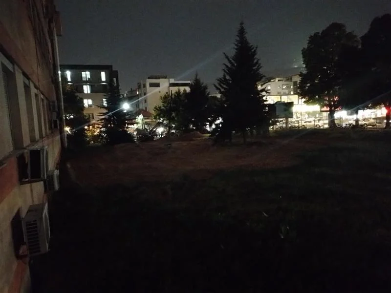 Двајца приведени за срушената ограда на Поликлиниката Бит Пазар и